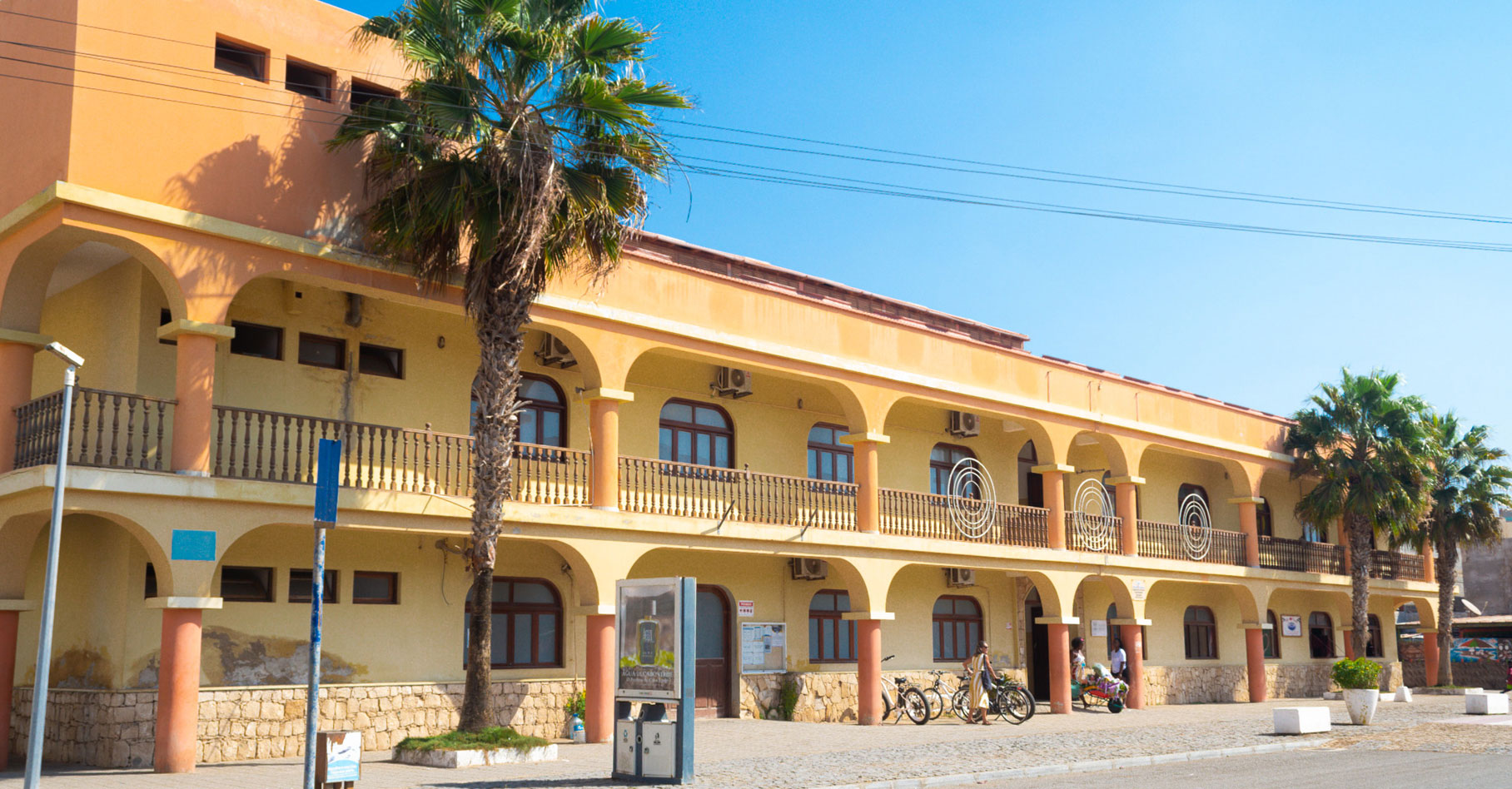 Santa Maria Municipal Market - Discover Sal